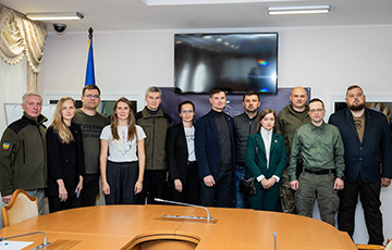 Прадстаўнікі палка Каліноўскага сустрэліся з кіраўніцтвам Сейма Літвы ...