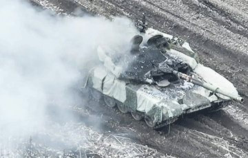 Russian Tanks Exploded In Minefields Near Vuhledar - Belarusian News ...